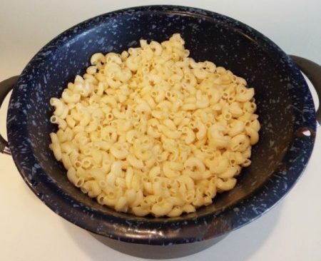 PIGGY MAC by Puckett's Grocery & Restaurant