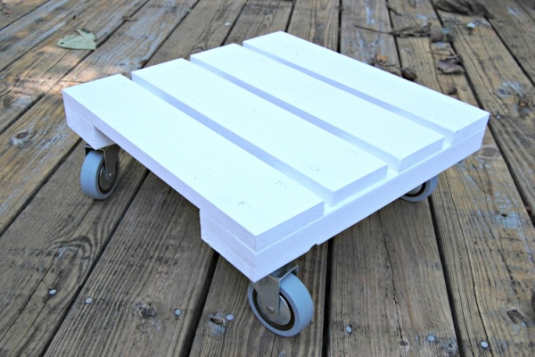 DIY A Rolling Plant Caddy - My Home and Travels